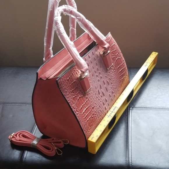 Diophy | Bags | Salmon Faux Gator Purse | Poshmark